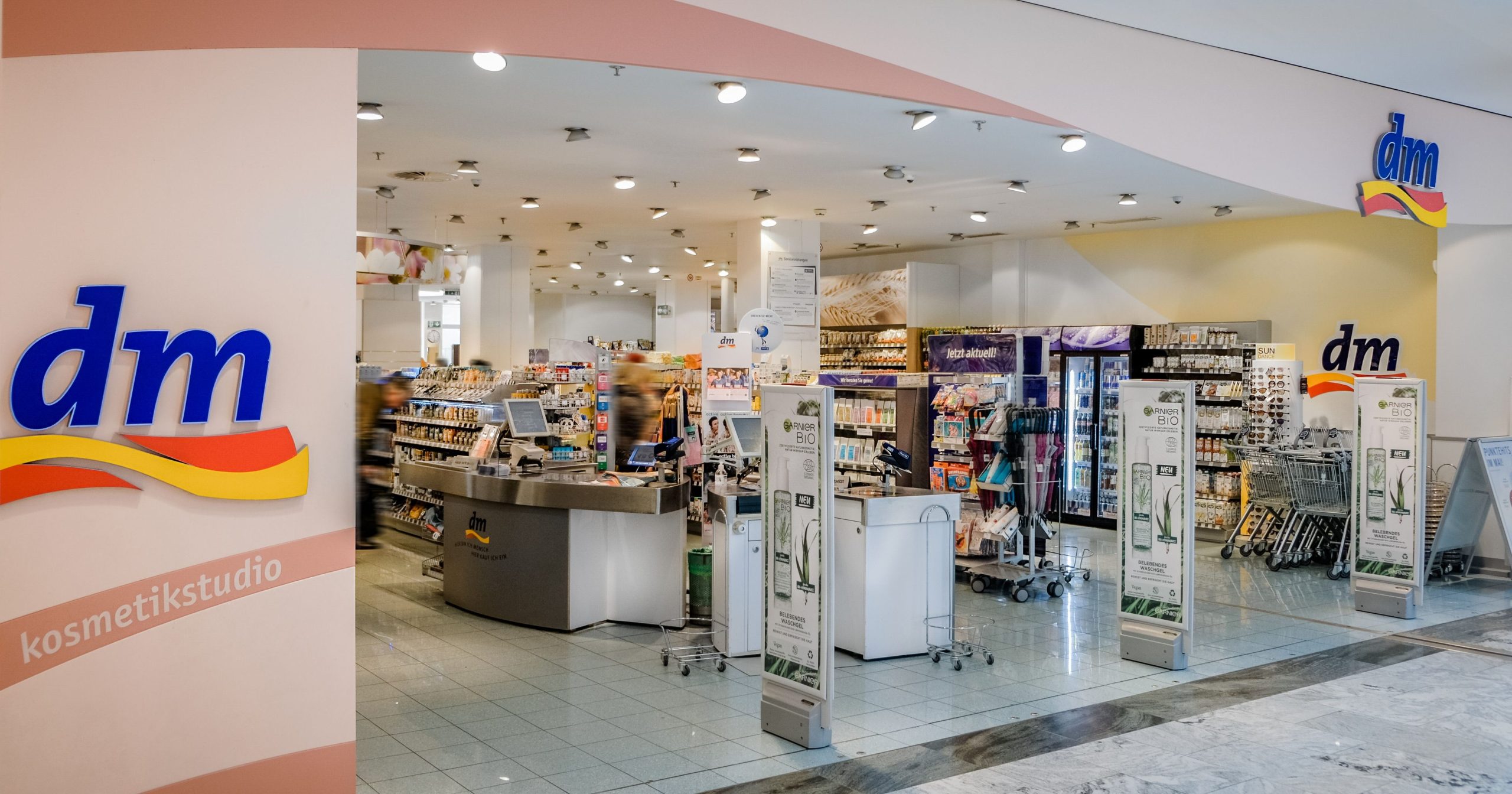 dm drogerie markt | MILLENNIUM City