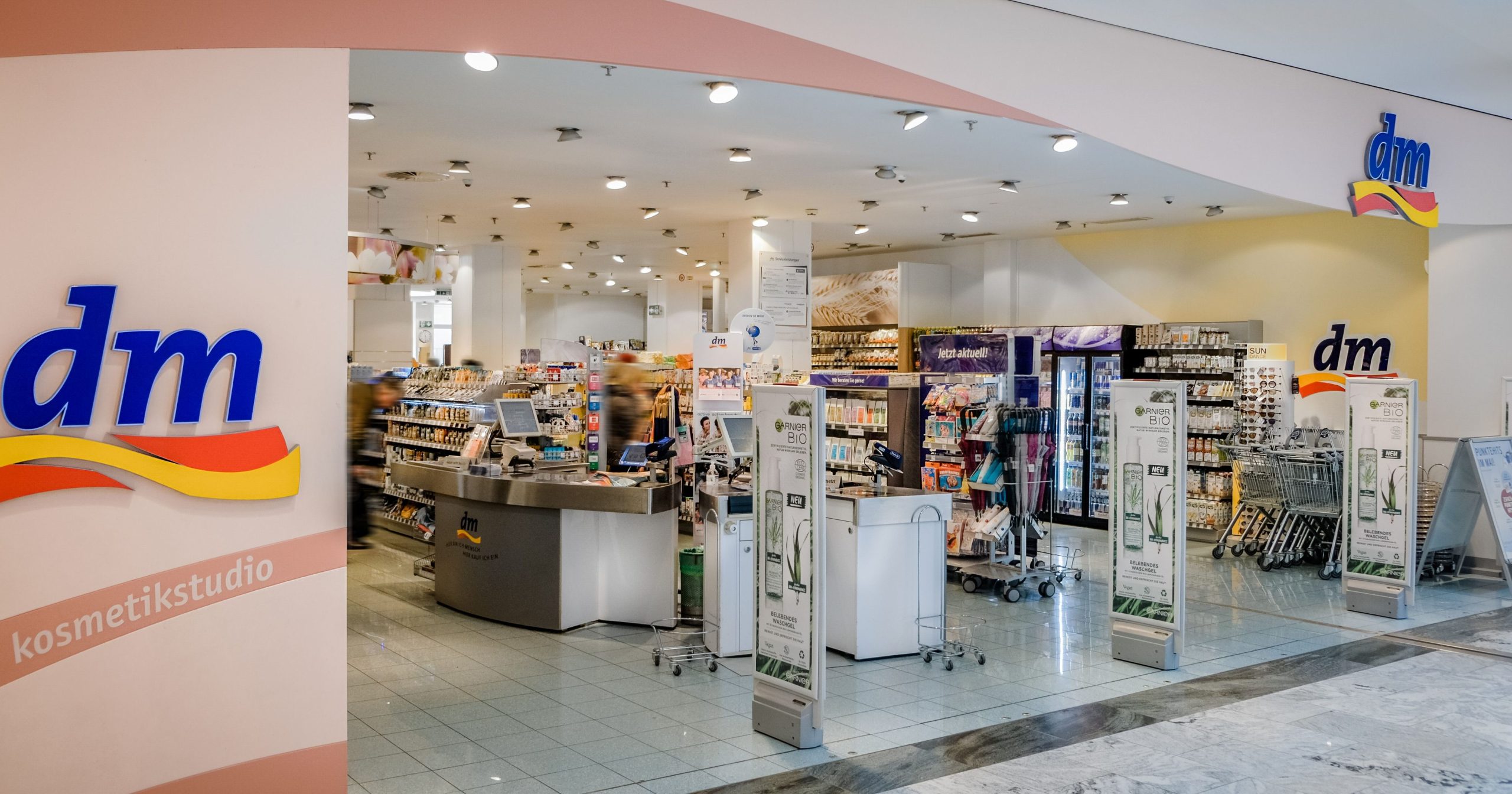 dm drogerie markt | MILLENNIUM City