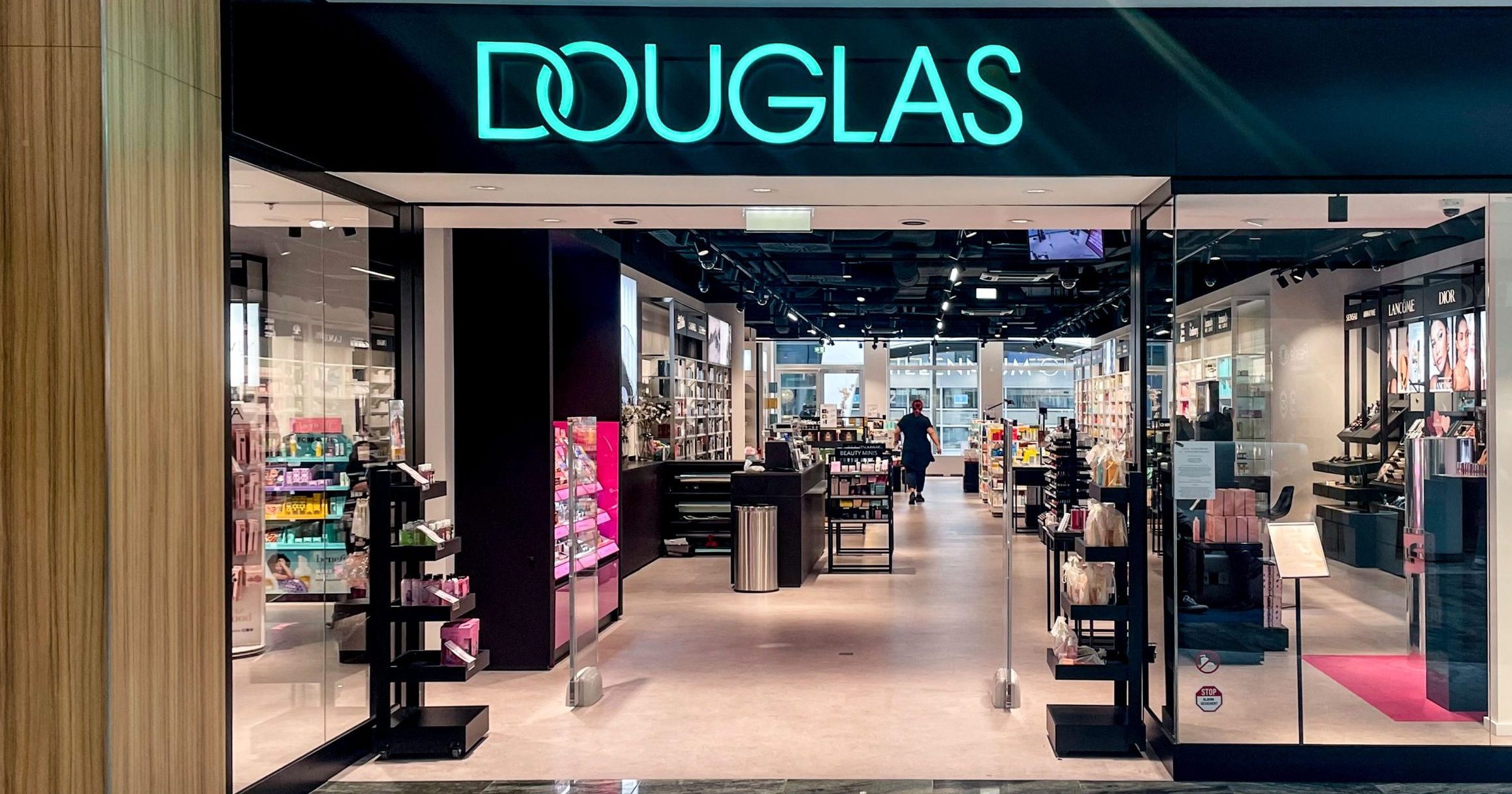 Douglas | MILLENNIUM City